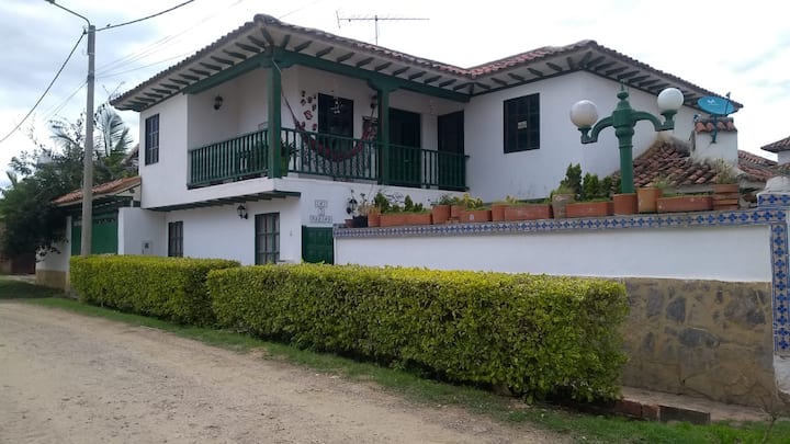 Casa Villa De Leyva Cerca A La Plaza - Villa de Leyva