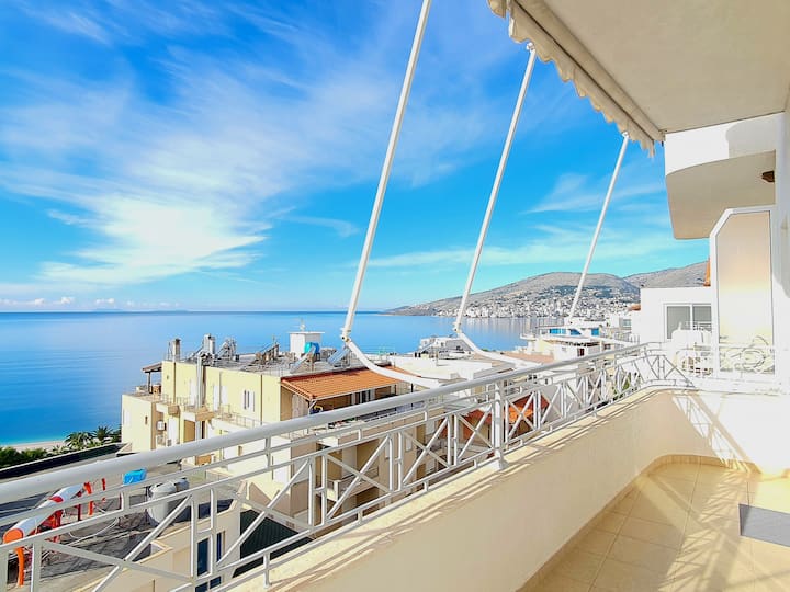Saranda Sky-high Beachfront - Sarandë