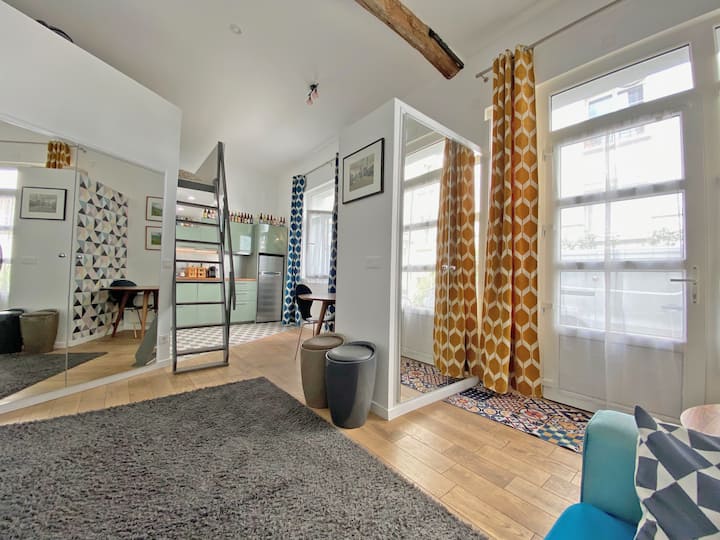 Grand Studio Design Au Cœur De Paris. - Paris