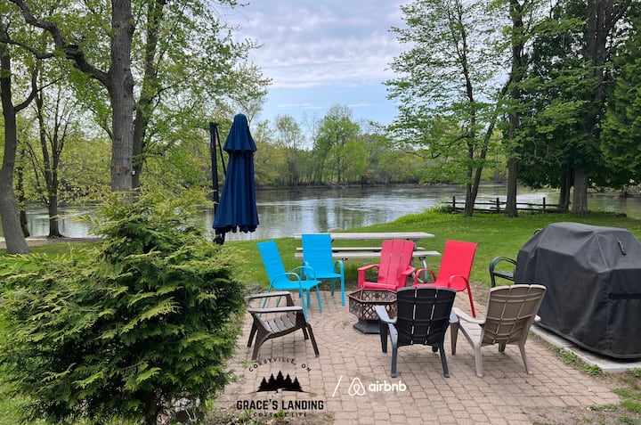 Moira Riverfront Escape - Spacious And Scenic - Belleville