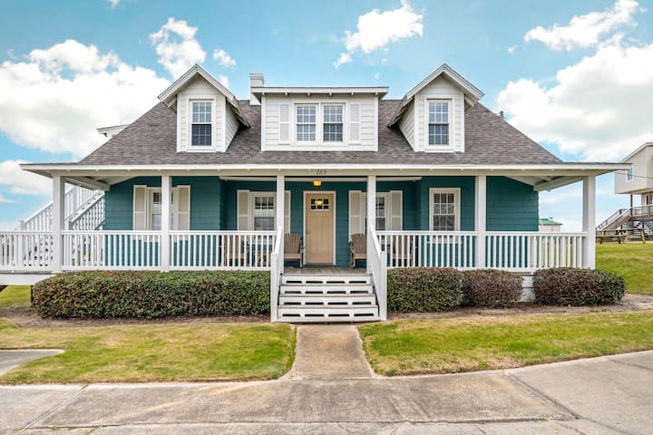 #  165 Obx Nostalgia! Oceanside! (First Floor) - Kill Devil Hills, NC