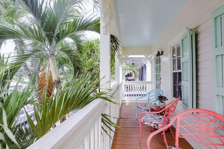 Tropical Old Town Bungalow - Key West, FL
