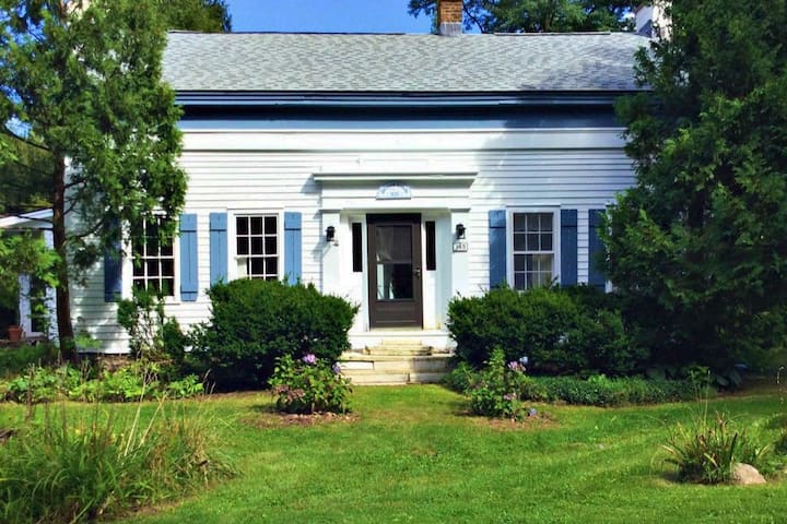 Idyllic Vermont 1835 Farmhouse- 20 Min To Bromley - Manchester, VT