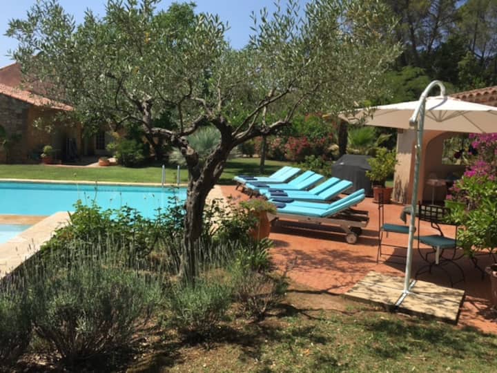 Bastide Provençale Parc Du Verdon - Régusse