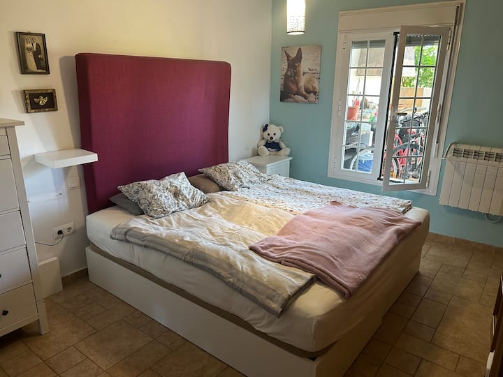 Nice Spacious Room In Quite Area - Jerez de la Frontera