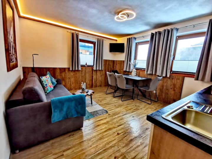 Haus Dirol-ap. Gaisberg, 1 Bed Room , Terrace - Kirchberg