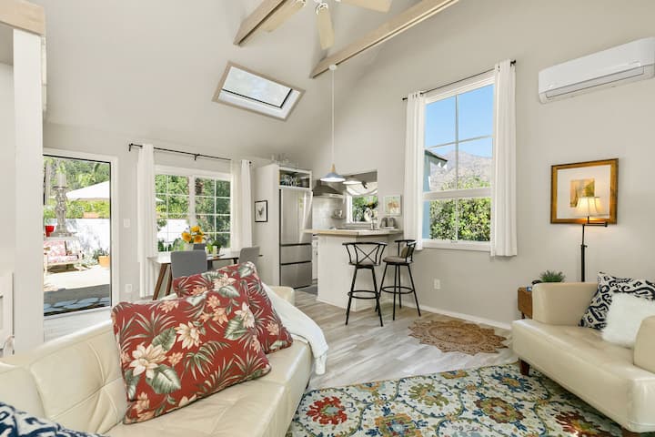 Dream Catcher Studio With Soft Northern Light - Ojai, CA