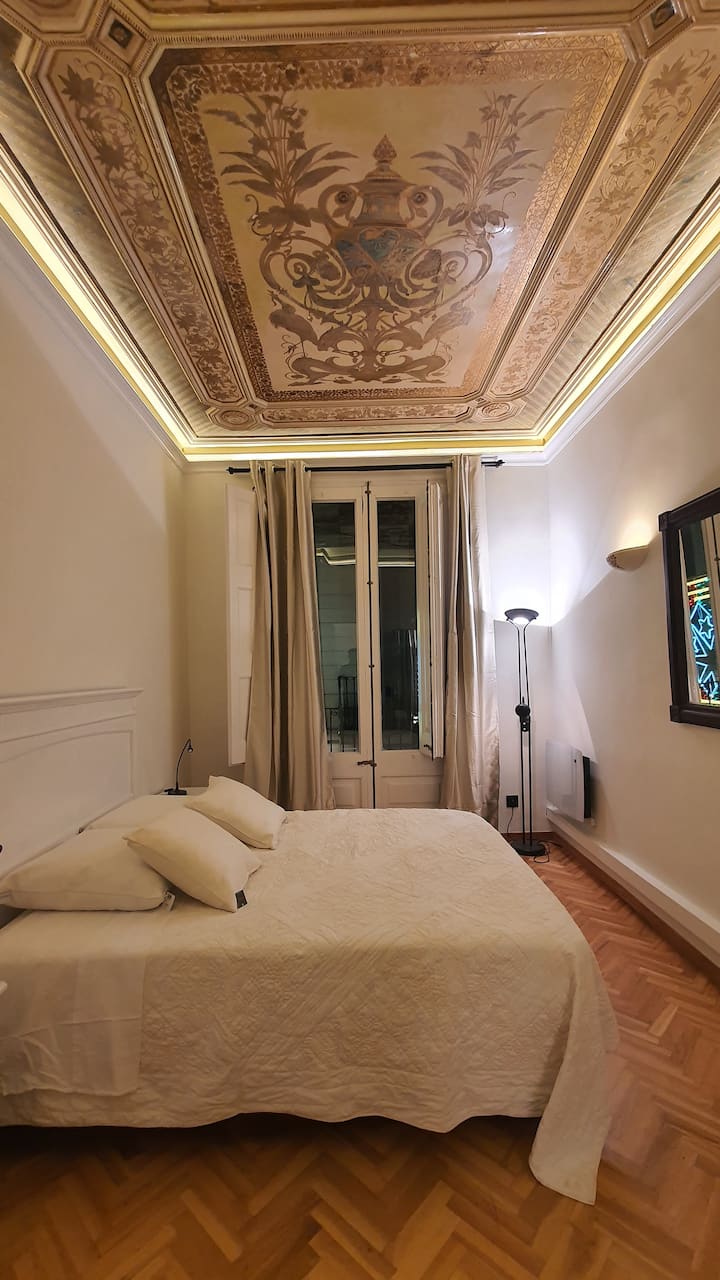 Cozy, Charming And Lovely Home - Barcelona