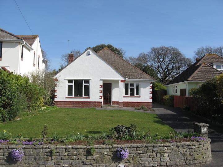 Bournecoast: Lovely Bungalow Near The Sea - Hb2087 - Highcliffe