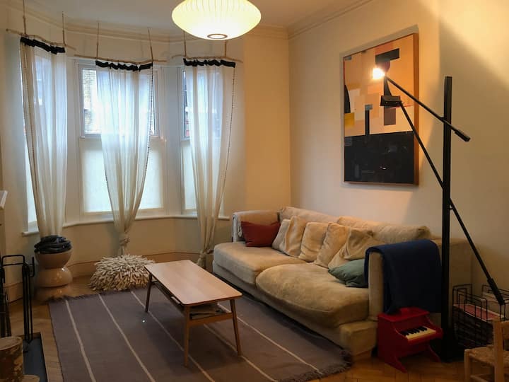 Design Family House With Garden On Central Line - Greenwich