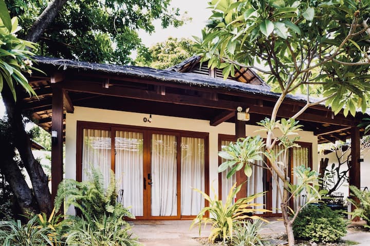 Masamirey Cove Near Hundred Islands Family Villa - Sual