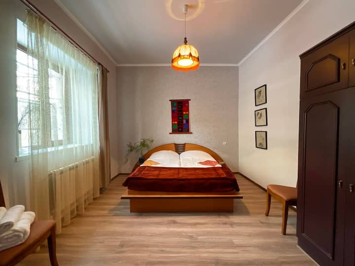 The Room In The House With Gallery - Armenia