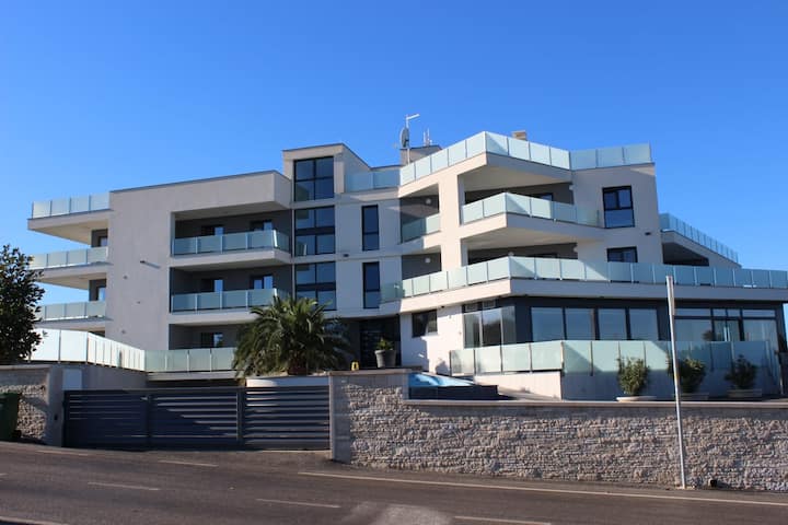 Apartmenthaus Uwe - Wohnung Mit 2 Schlaffzimmern - Banjole