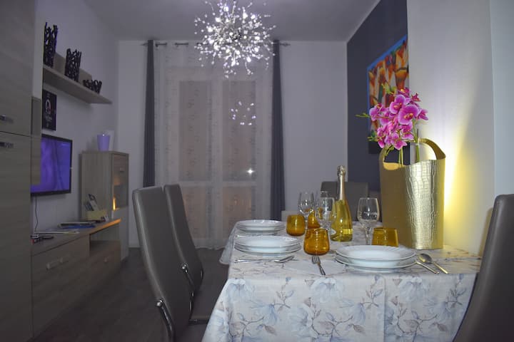 Red & Blu Luxury Apartment 3 - Desenzano del Garda