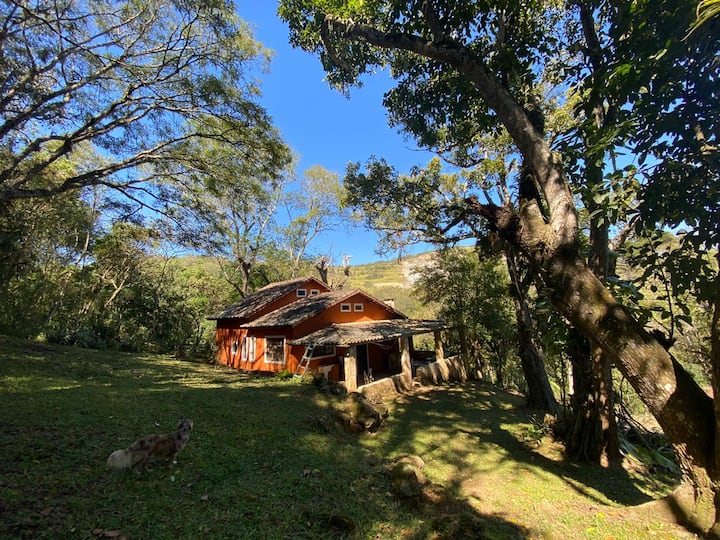 2 Casas - Sítio Borboleta Azul - Cachoeira - 25 P - São Paulo