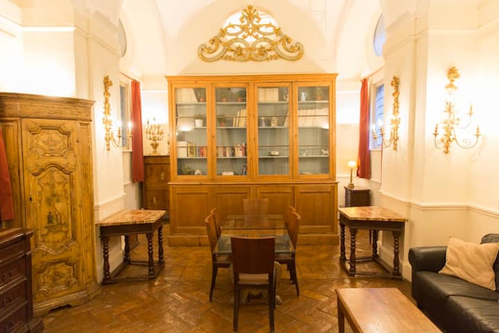Au Cœur De Rome, Dormez Dans Une Chapelle Du Xve S - Rome