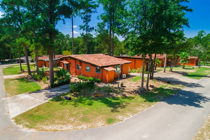 V#2 Sam Rayburn Getaway - Sam Rayburn, TX