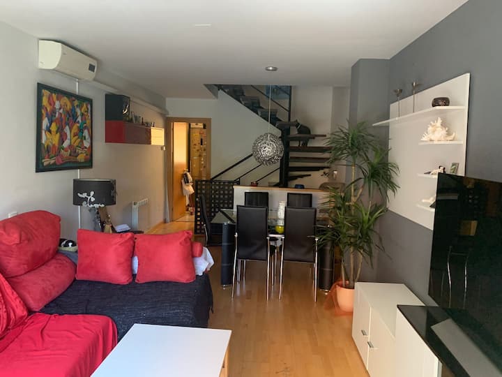 Preciosa Casa A Dos Minutos De La Playa - Premià de Mar