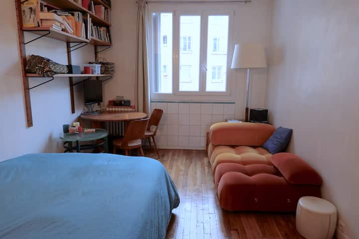 Studio 27m², Bien Desservi, Tout éQuipé - Paris 20e Arrondissement