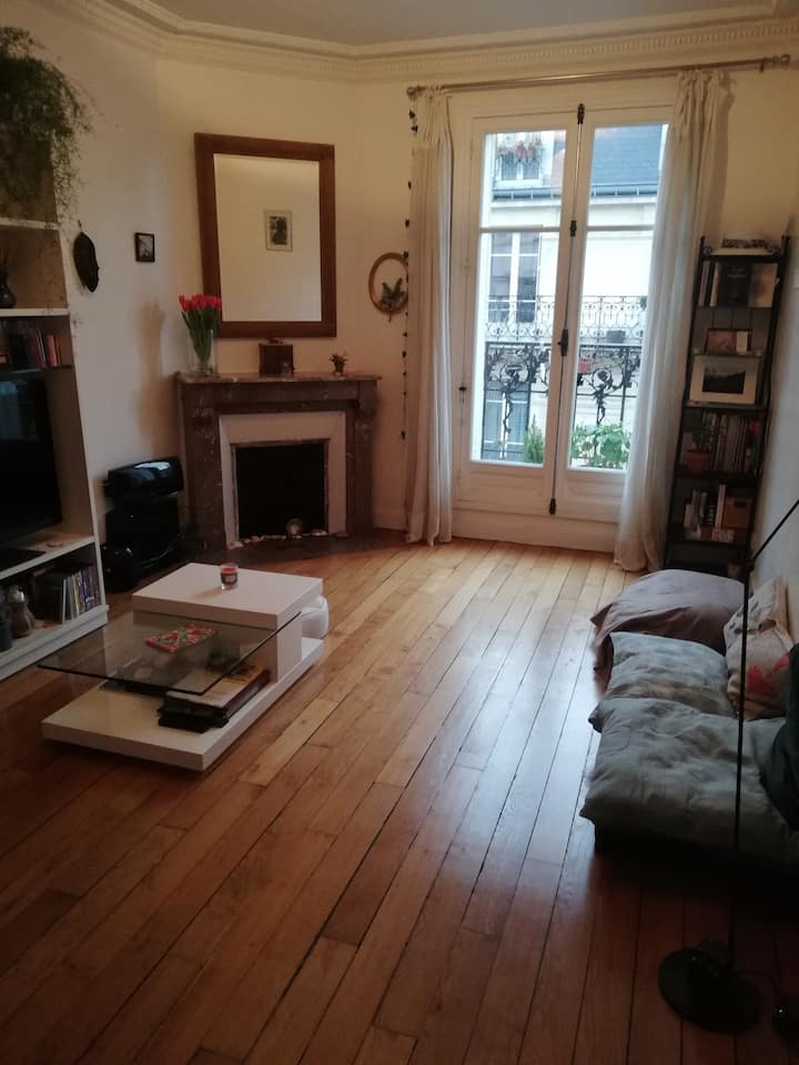 40 M2 Dans Le 18 èMe Arrdt De Paris Métro Lamarck - Paris
