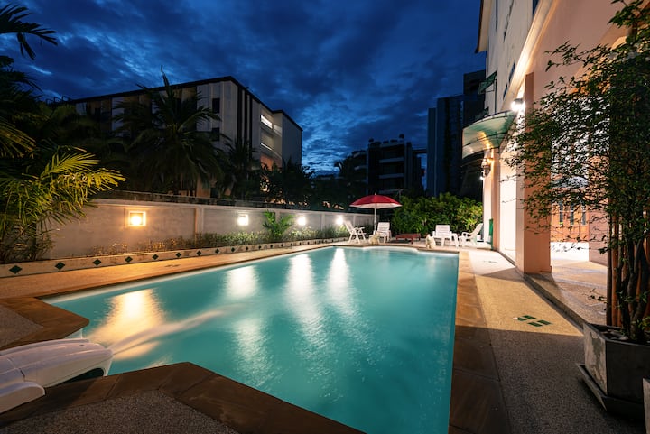 Pool Villa Jinta Serene Kata Beach 8 Bedrooms - Kata Beach