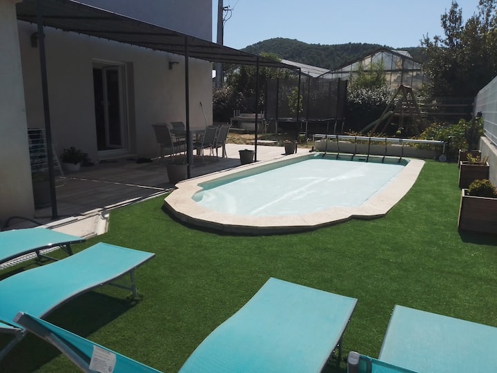 Maison à 10 Minutes De La Mer - Le Pradet