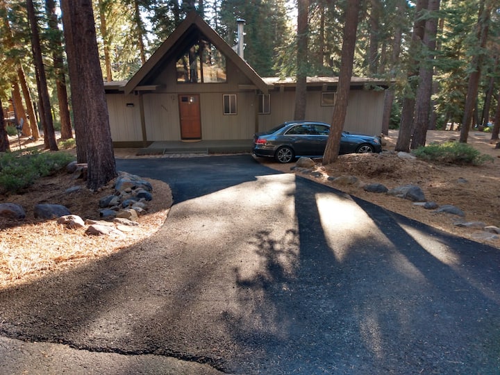 Carnelian Bay Charm - Family Friendly! - Carnelian Bay, CA