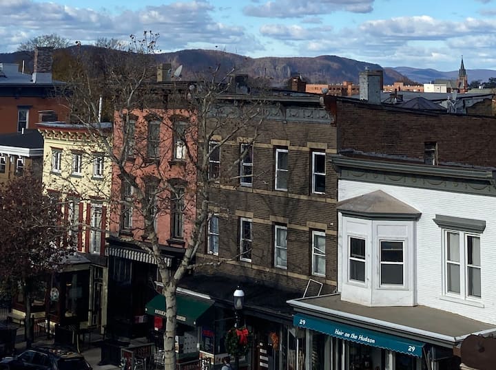 Top 10 Airbnb Vacation Rentals In Tarrytown, New York - Updated 2024 ...