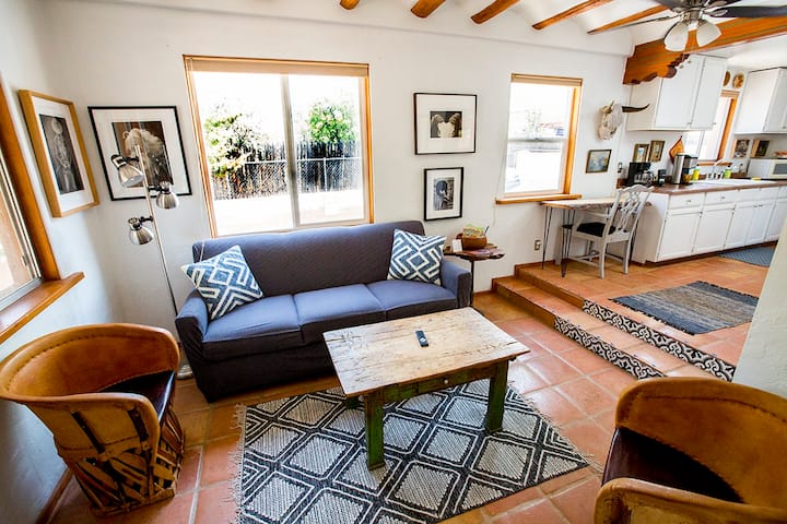 Casita Piñon: Historic Downtown District - Santa Fe, NM