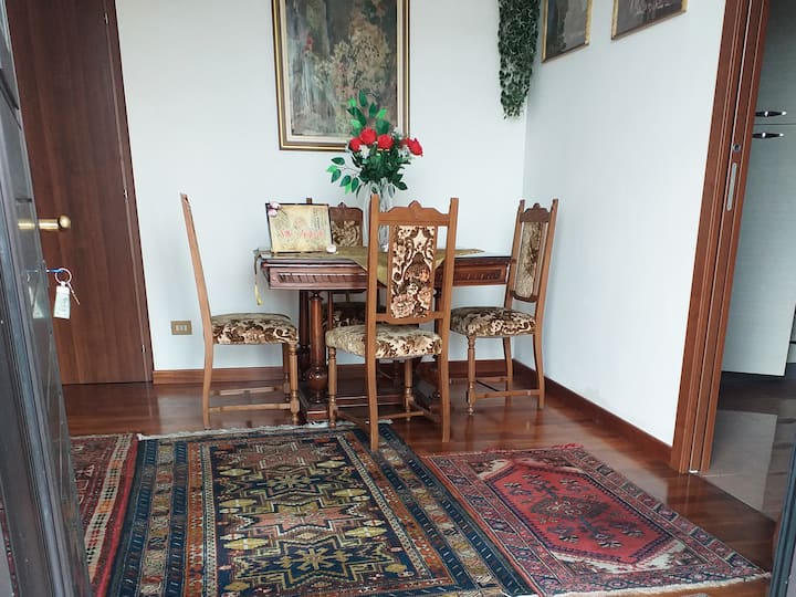 Camera Singola 'Australia' In Villa I Gagliardi - Busto Arsizio