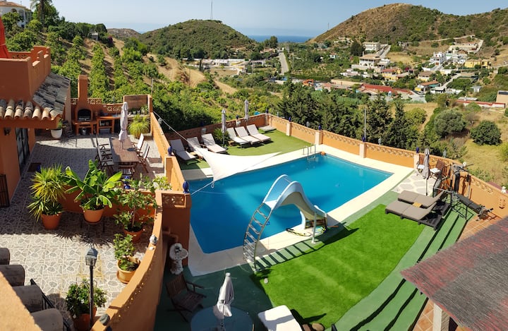 Villa El Destino (A2) With Pool, Sea View, Parking - Marbella