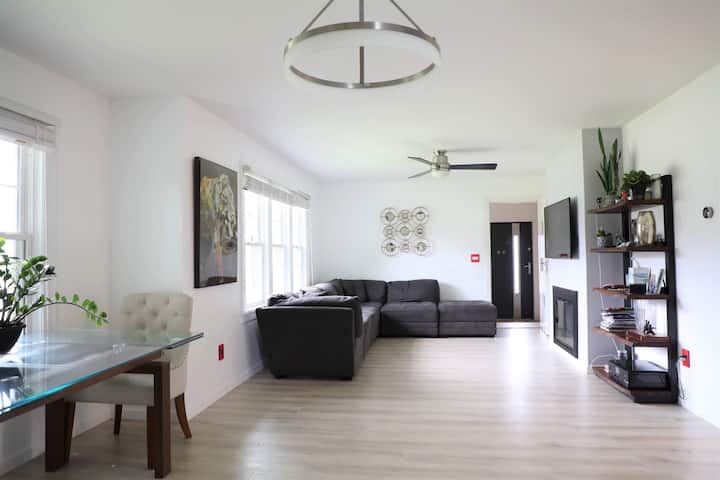 Lovely House With Pool And Private Back Yard - Splish Splash Water Park, Calverton