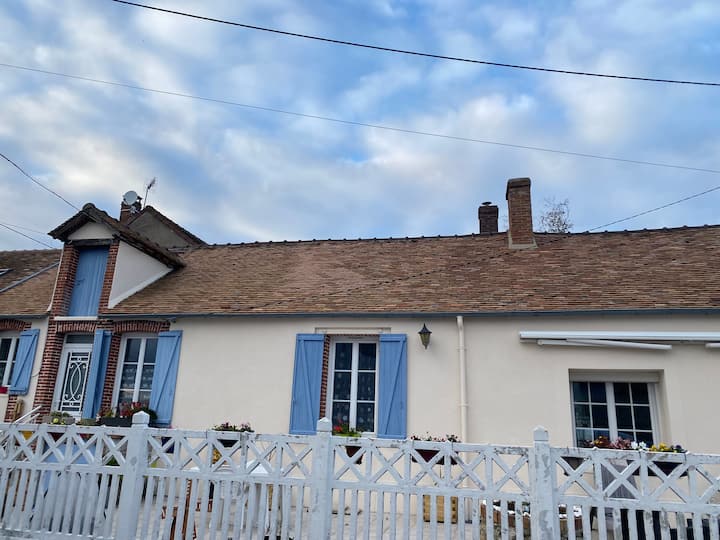 Maison Jardin 150m2 Privée + Spa Privé+parking - Montereau-Fault-Yonne