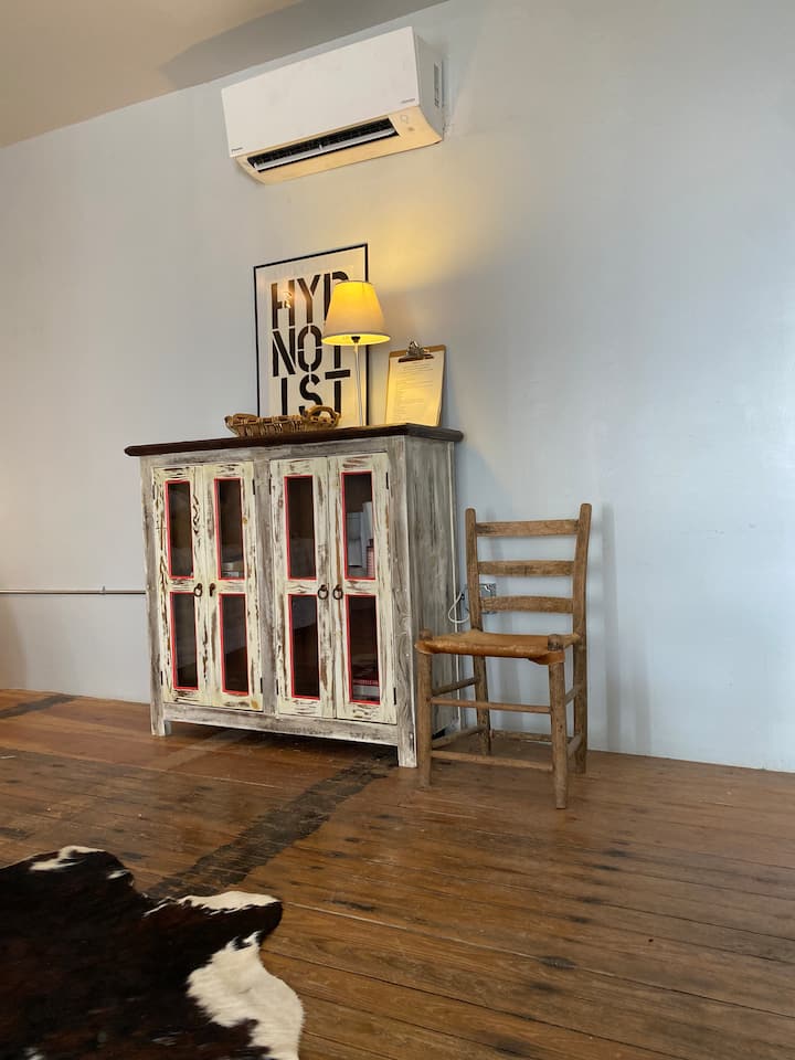 Marfa Space 1 In The Heart Of Marfa! Just Walk!!! - Marfa, TX