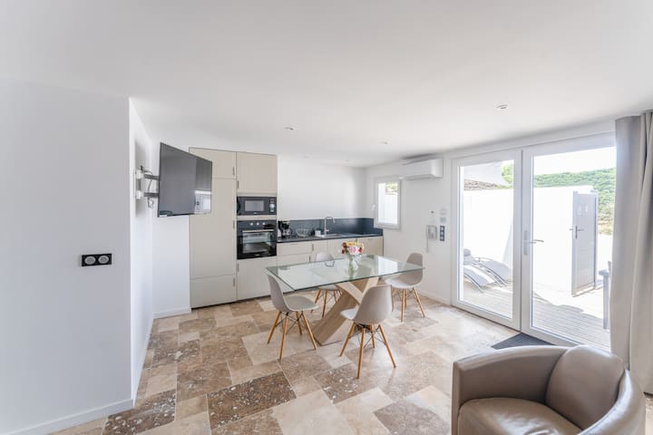 Location Meublé à 100m De La Plage, 4 Personnes. - Île de Ré