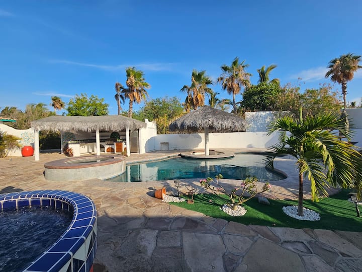 Casa Pescadores, Right On The Beach - Los Barriles