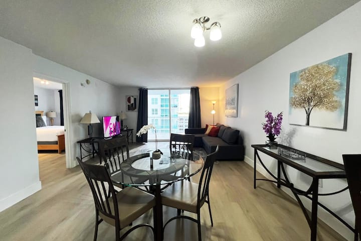 Great Apartment In The Heart Of Brickell - Miami