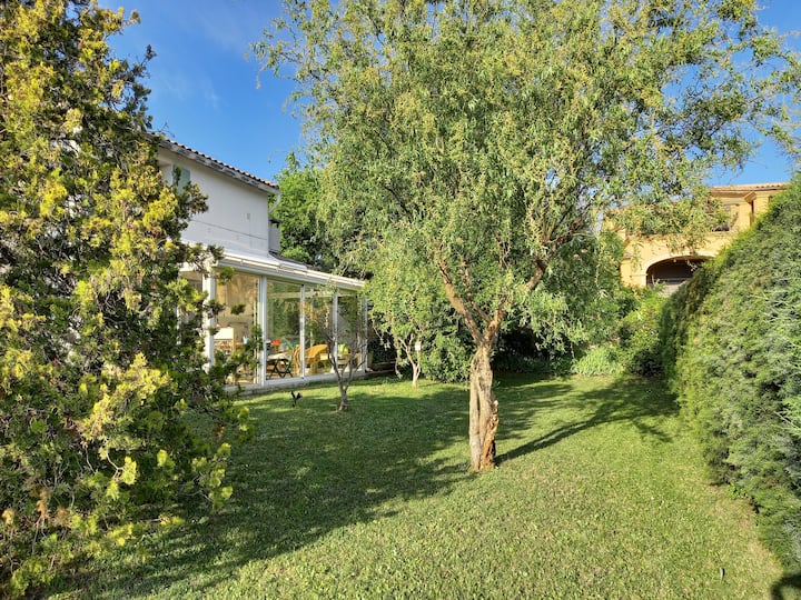 Belle Maison Avec Piscine Proche Centre-ville - Gard