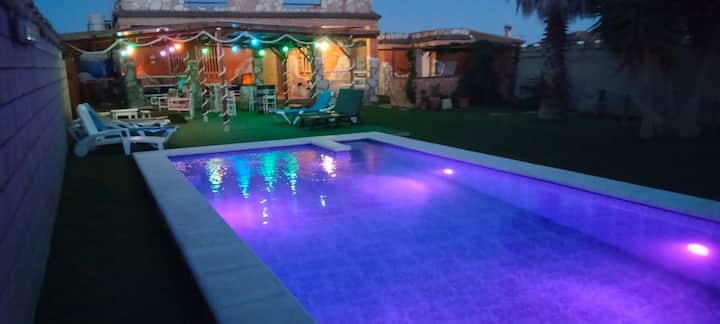 Chiclana, Bonito Chalet - San Fernando, España