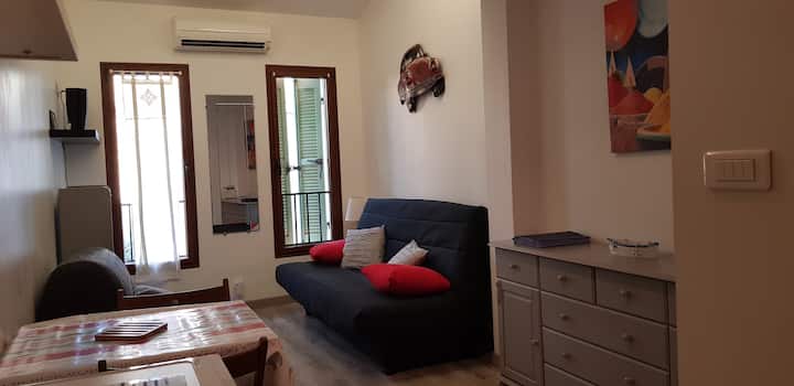 Joli Studio Climatisé  La Ciotat Port Plages - Cassis