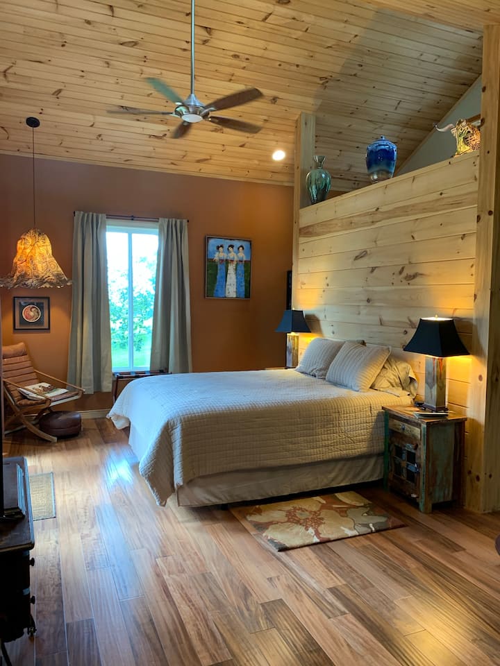 Guest Suite @ Turning Point Clay Studio - Murphy, NC