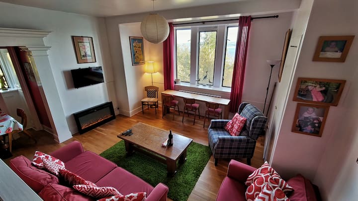 A Baronial Hall Flat - Great Views Of Loch Fyne - Tarbert