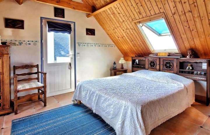 Une Chambre Avec Balcon - Sauzon