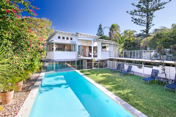 On The Deck At Sunshine Beach - Noosaville