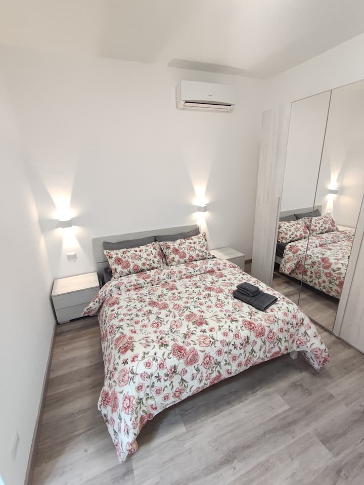 Lotto 30 Metro Garbatella - Rome