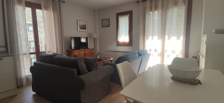 Apartamento Pitarroy Céntrico  4  Pax Wifi - Benasque