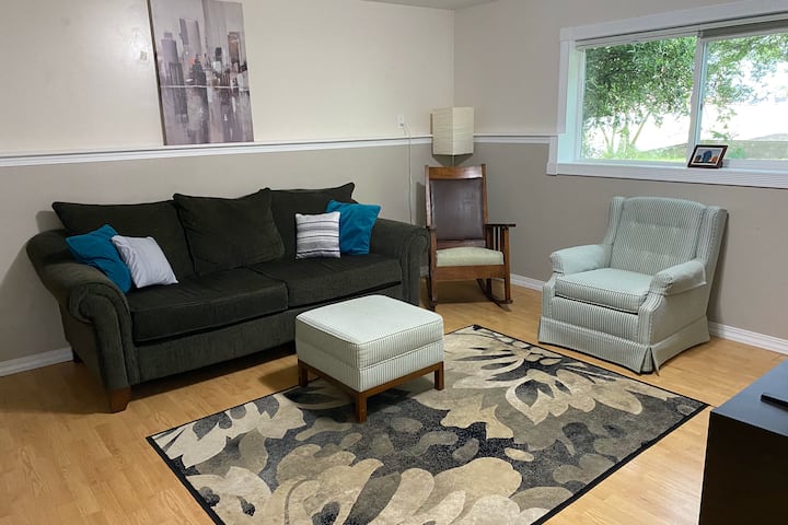 Suite Located Near Victoria General Hospital - Saanich