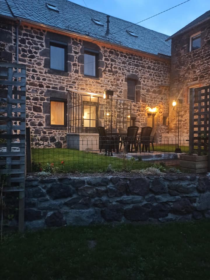 Gîte De La Gigeole 6 Personnes - Nébouzat - Orcival