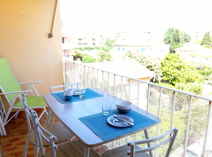 T3 En Centre-ville Calme - Saint-Raphaël