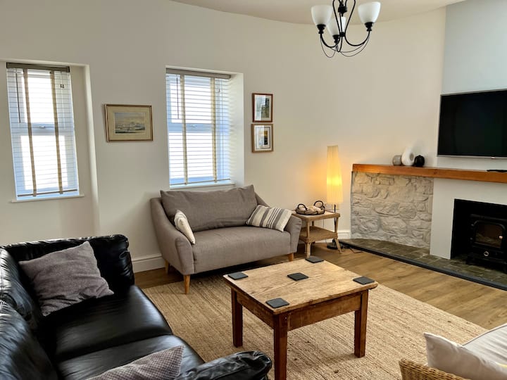 Llanover Cottage In The Centre Of Tenby - Tenby